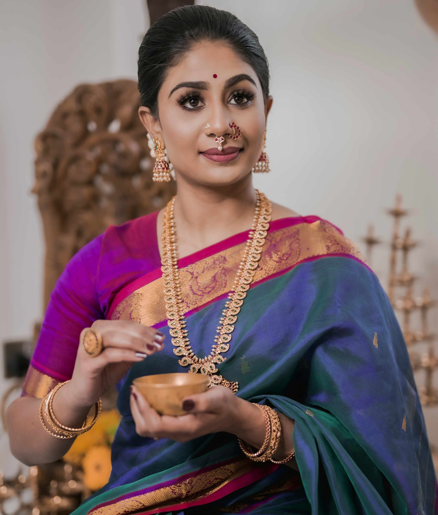 Manoranjitham - A Handloom saree store