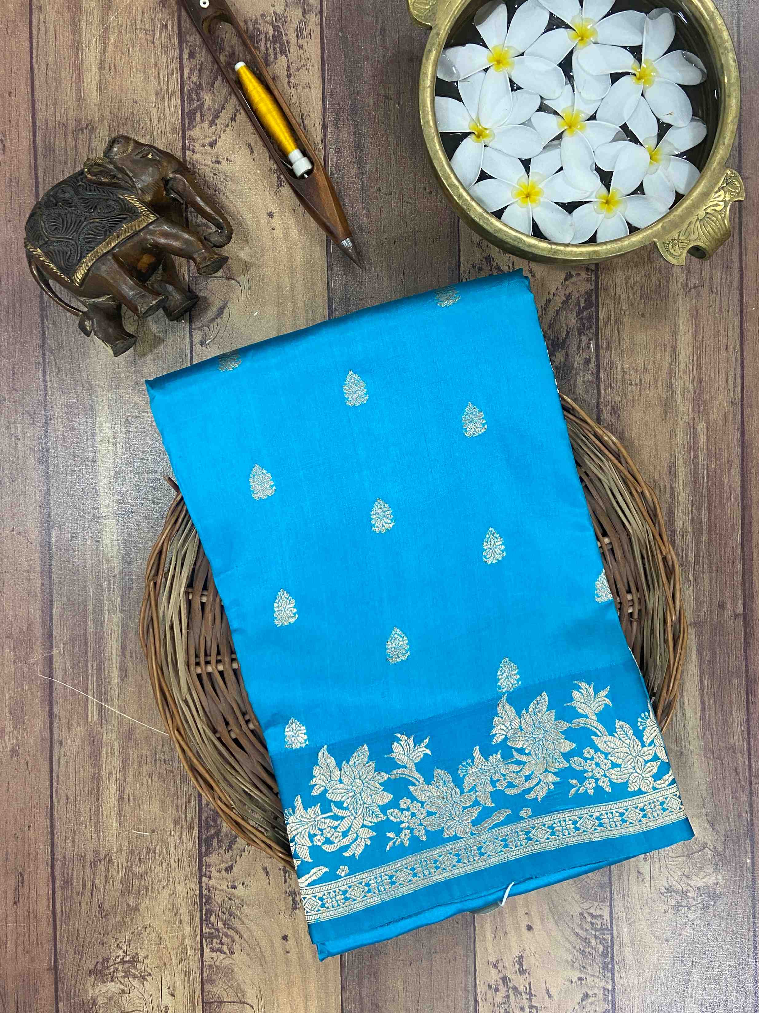 Mushru Silk Raw mango Designs – Manoranjitham